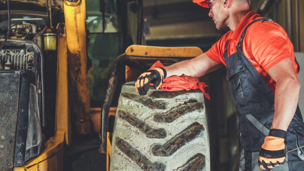 Addressing Common Electrical Problems in Heavy-Duty Trucks - 4RS Blog